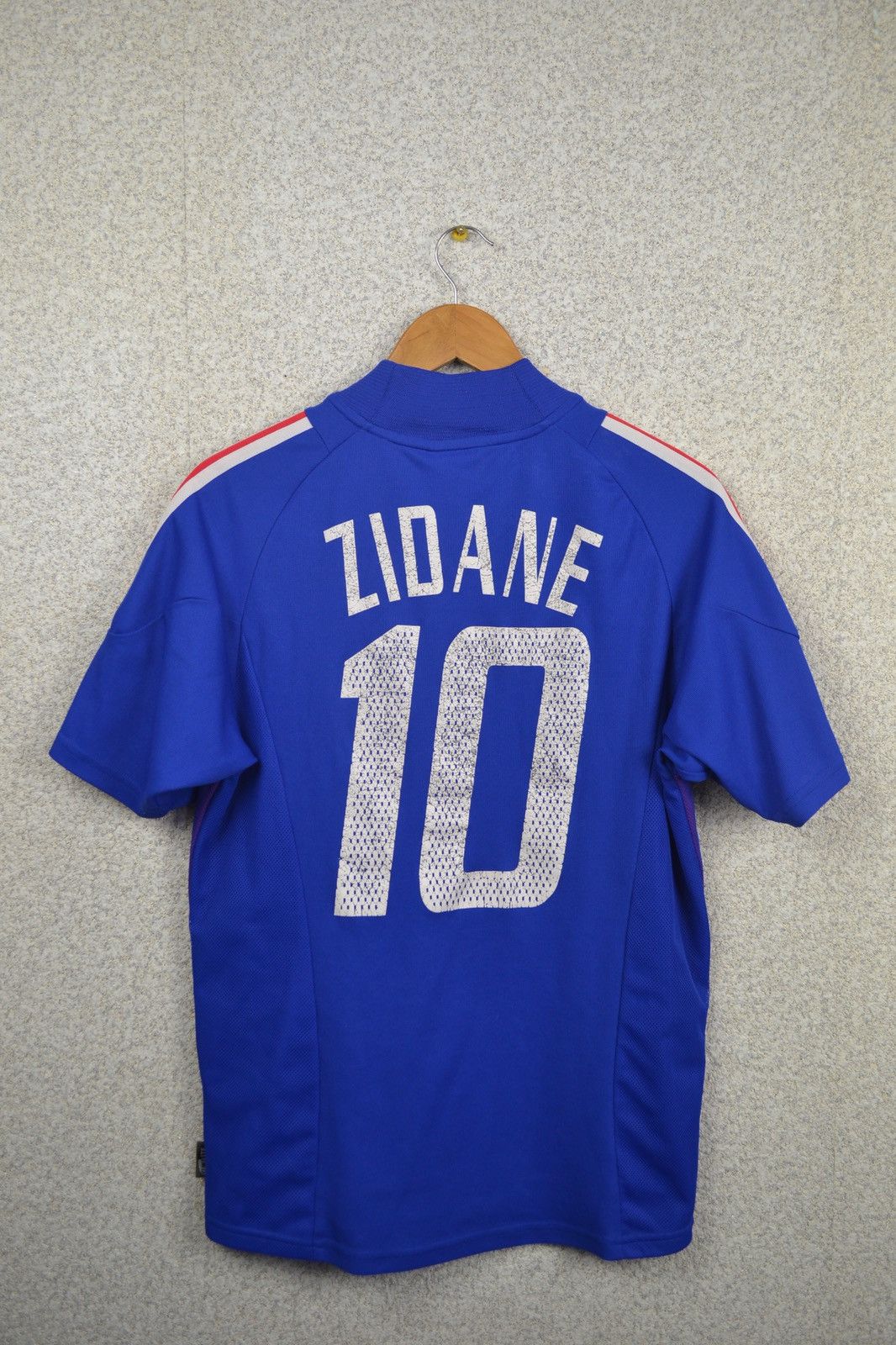 Adidas × Vintage France Zidane vintage 2002 2004 soccer shirt jersey ...