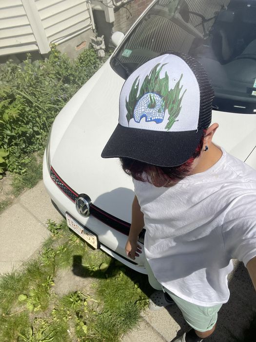 Streetwear Static Skull Trucker Hat | Grailed