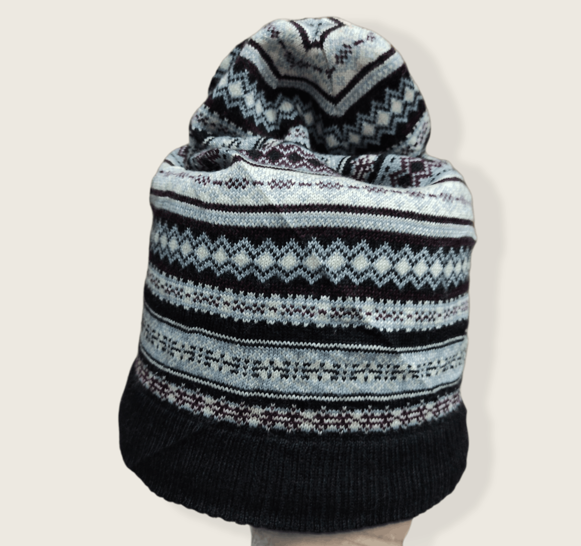 Native × Uniqlo UNIQLO NATIVE NAVAJO SNOWCAP | Grailed