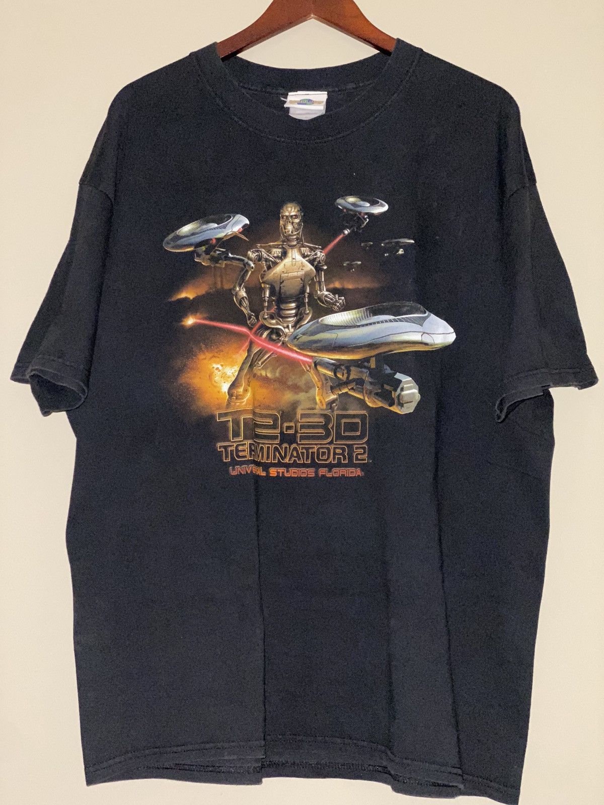 Universal Studios × Vintage Vintage T2-3D Terminator 2 Movie promo tee ...