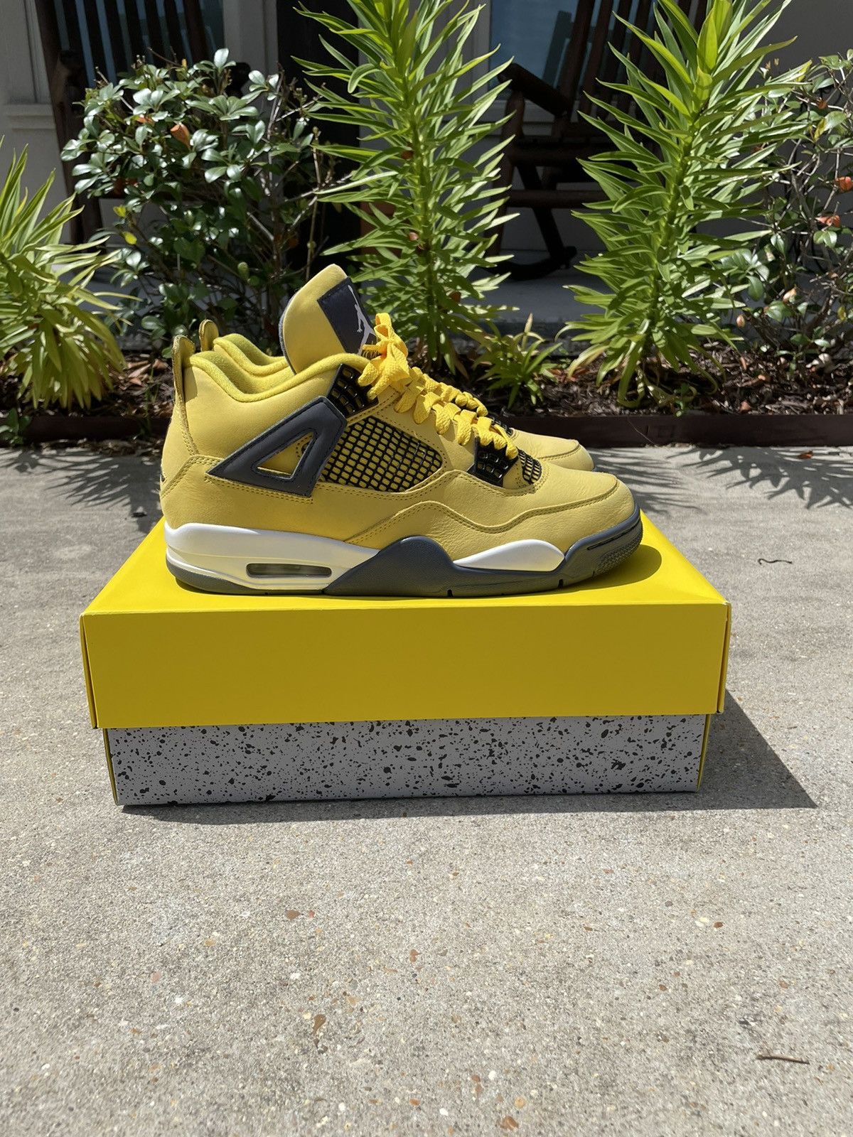 Jordan Brand Air jordan 4 lightning | Grailed