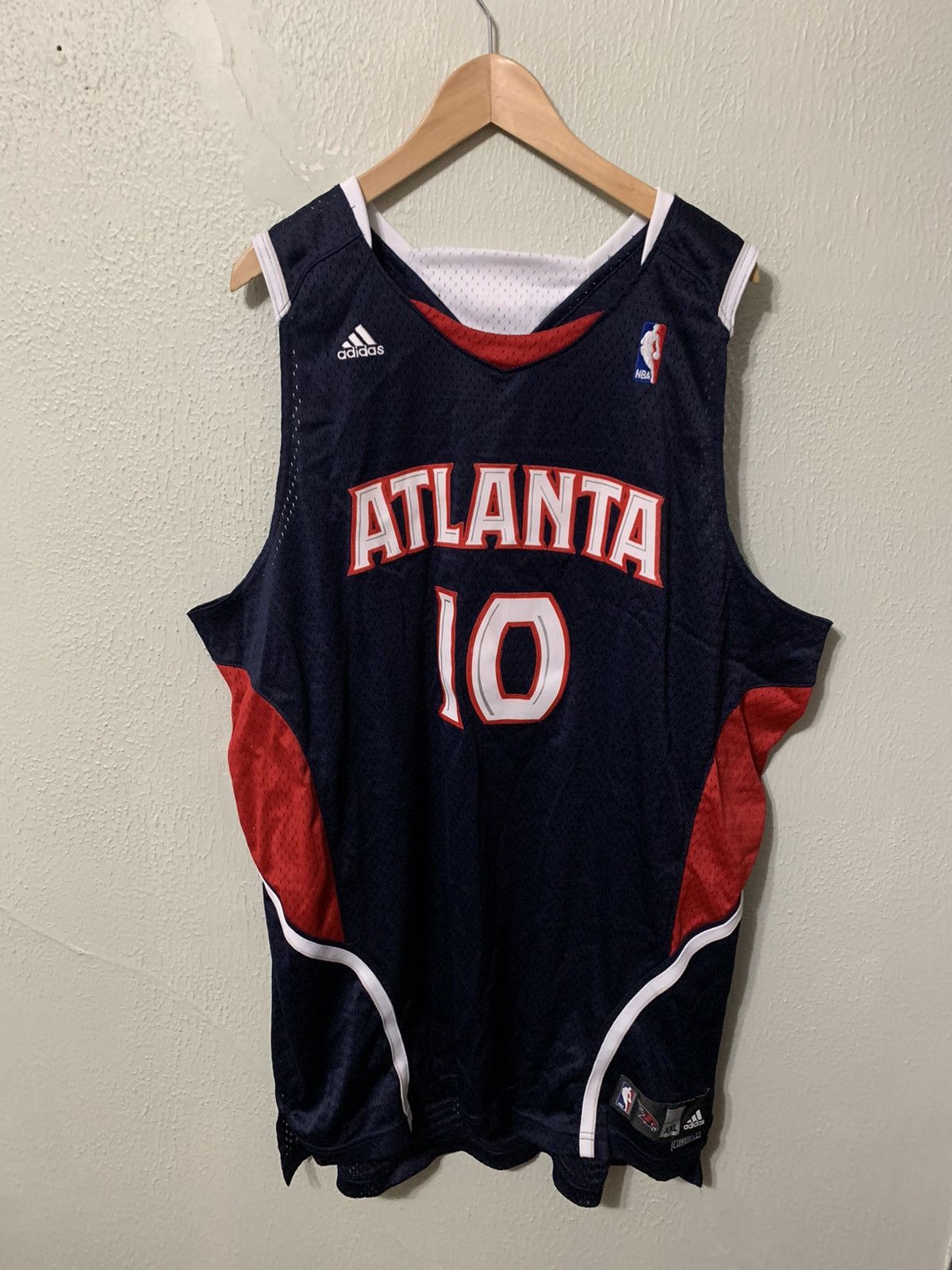 Adidas Vintage Adidas Atlanta Hawks Bibby #10 Jersey | Grailed