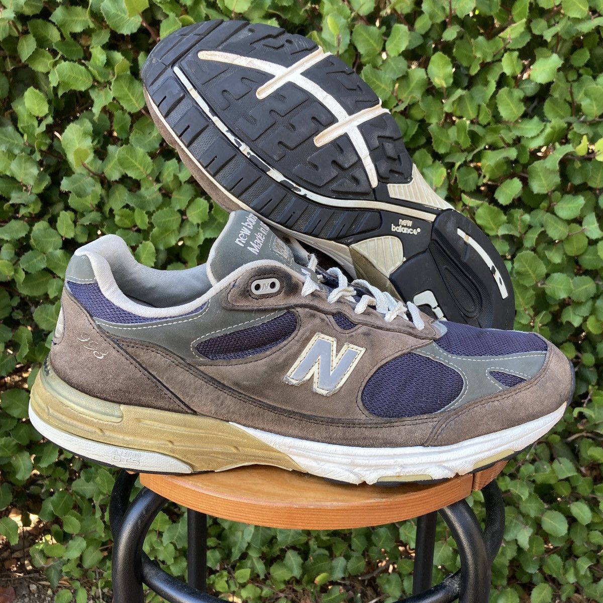 New Balance New Balance 993 Low USA Made Navy Blue MR993NV Brown White ...