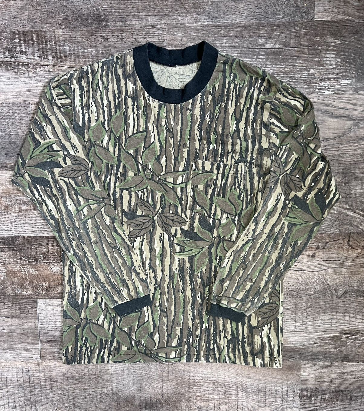 Vintage Vintage Realtree Camo Long Sleeve Shirt | Grailed