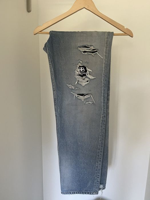 Balenciaga Balenciaga Ripped Regular Jean with lining and Logo | Grailed