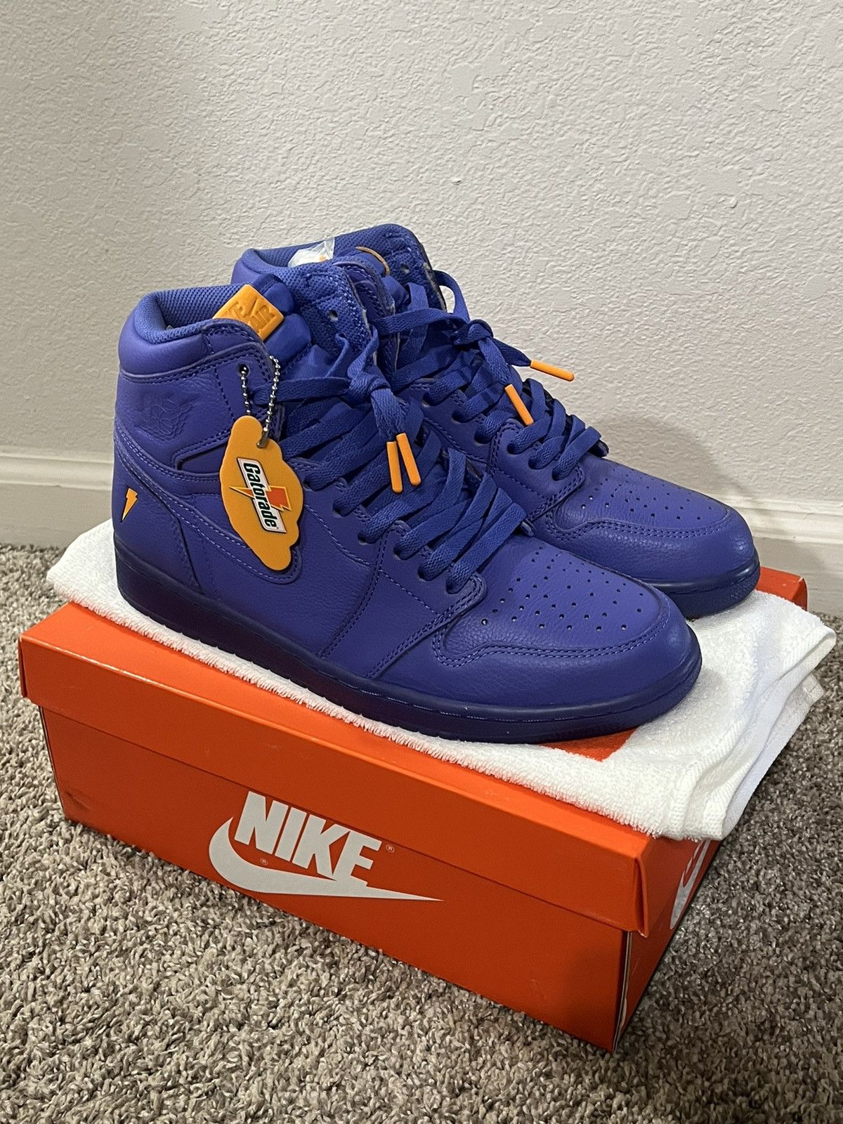 Gatorade × Jordan Brand Air Jordan 1 Retro High OG G8RD Rush Violet ...