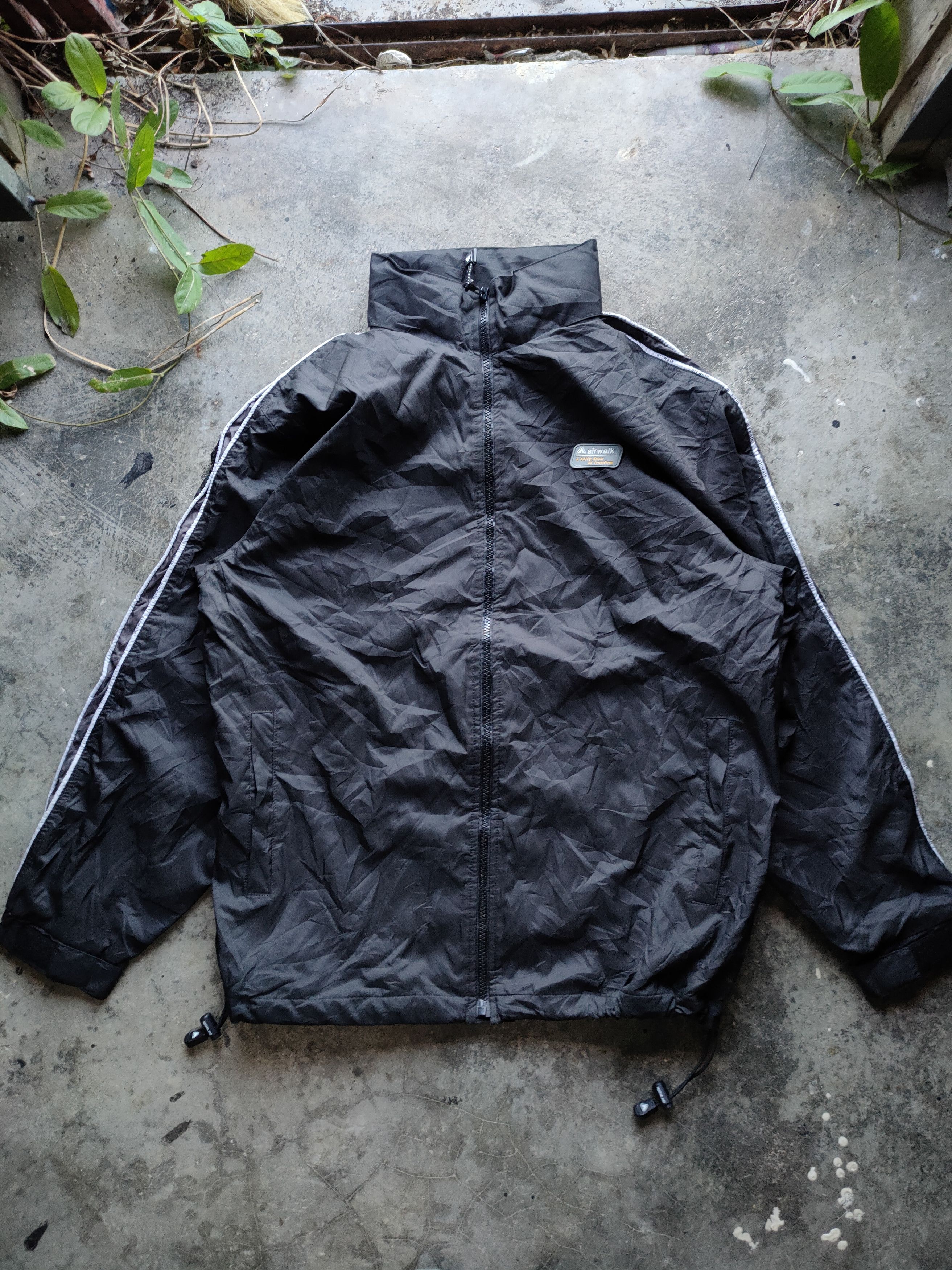 Airwalk Airwalk Windbreaker Jacket | Grailed