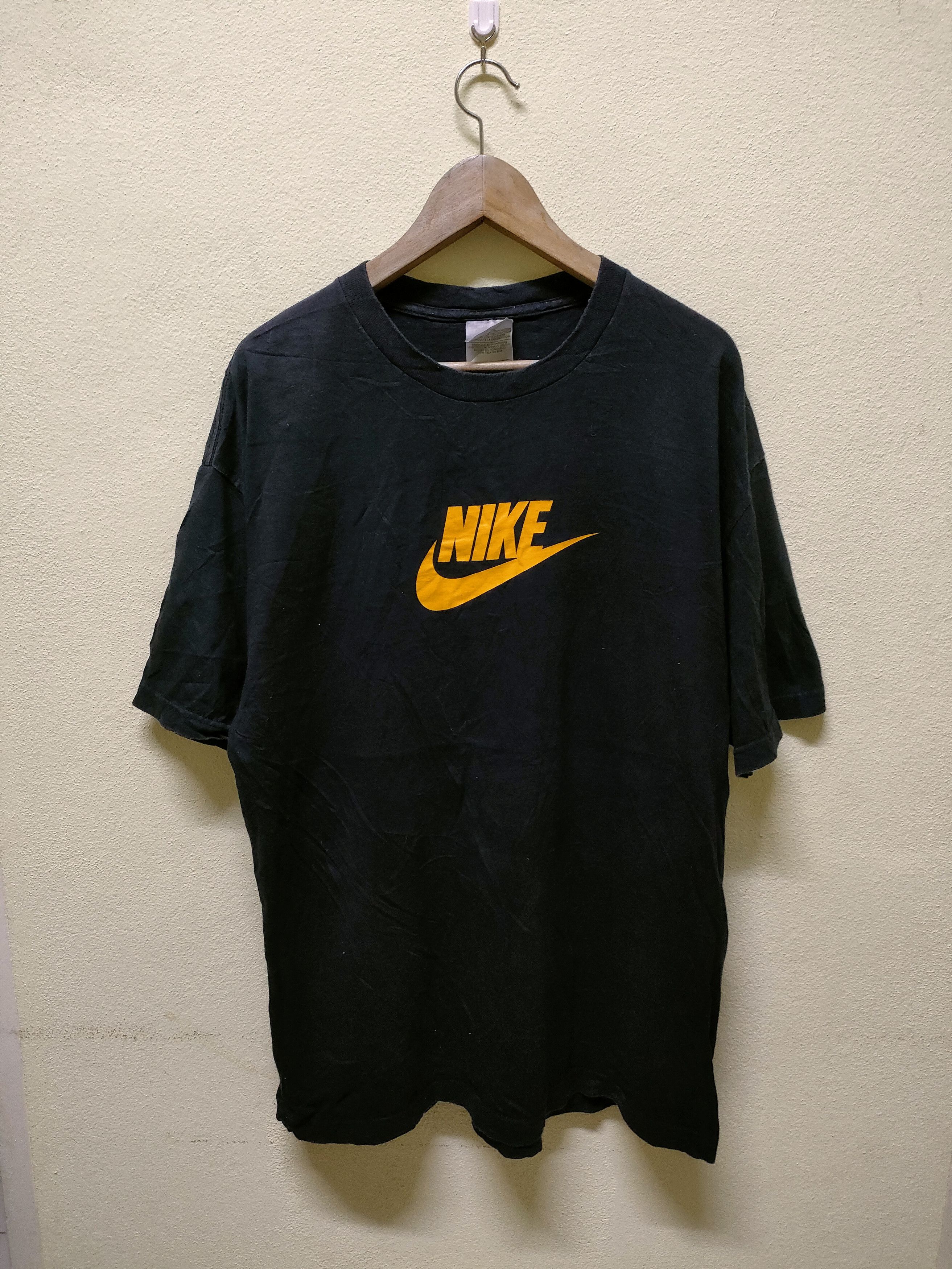 Nike × Vintage Vintage Nike Logo T-shirt | Grailed