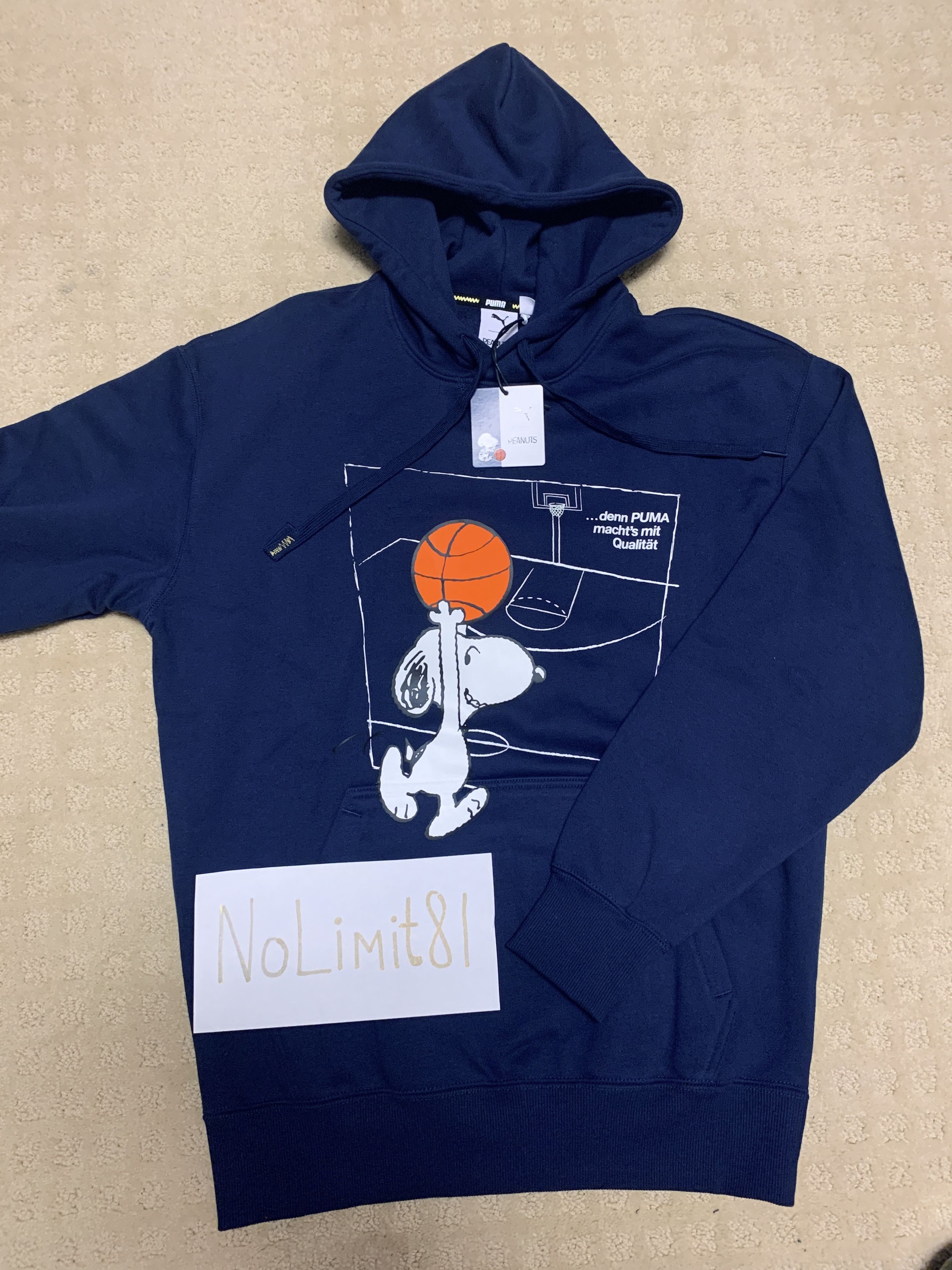 Peanuts × Puma Peanuts Snoopy x Puma Basketball Navy Blue Pullover ...
