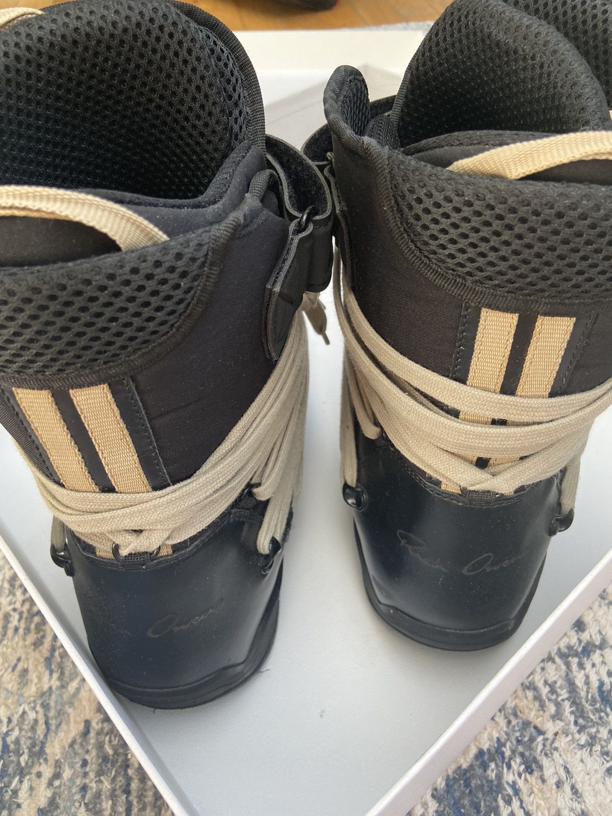 Moncler × Rick Owens Moncler x Rick Owens Megalace Amber Moncler × Rick Owens Moncler x Rick Owens Megalace Amber