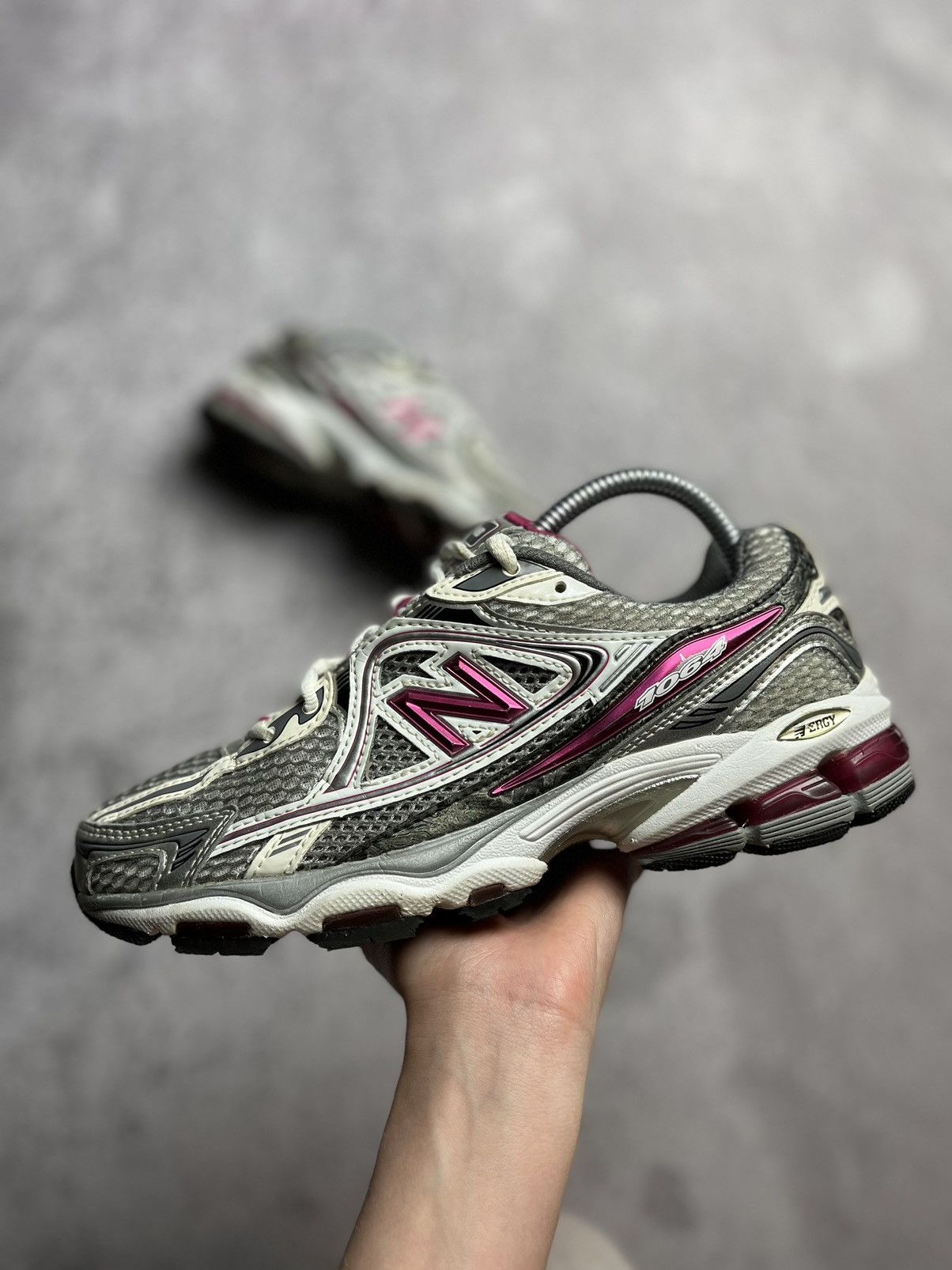New Balance Vintage 00s New Balance 1064 made in UK runners running ...