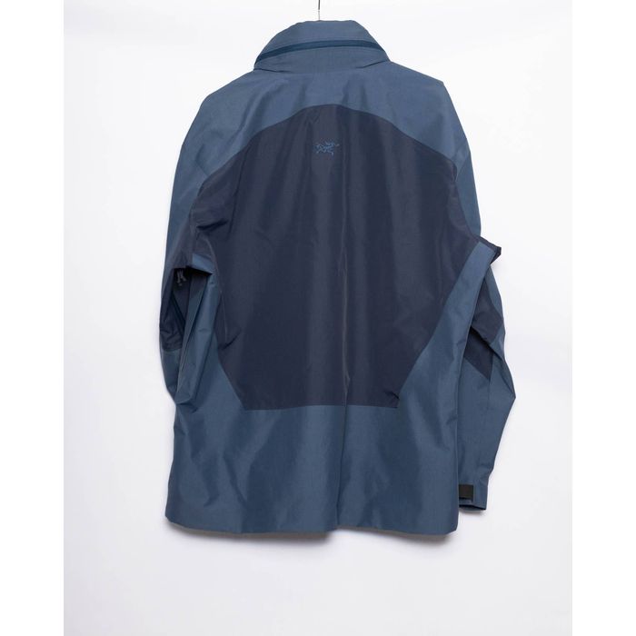Arc'Teryx Arcteryx Gore Tex XCR Recco Jacket Blue XL New | Grailed