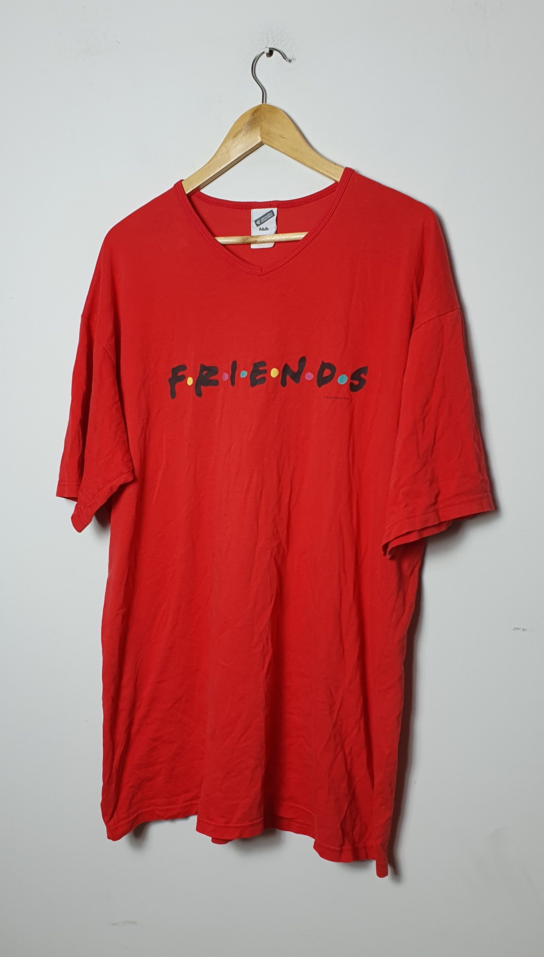 Movie × Vintage × Warner Bros Friends Vintage 2000s T-shirt | Grailed