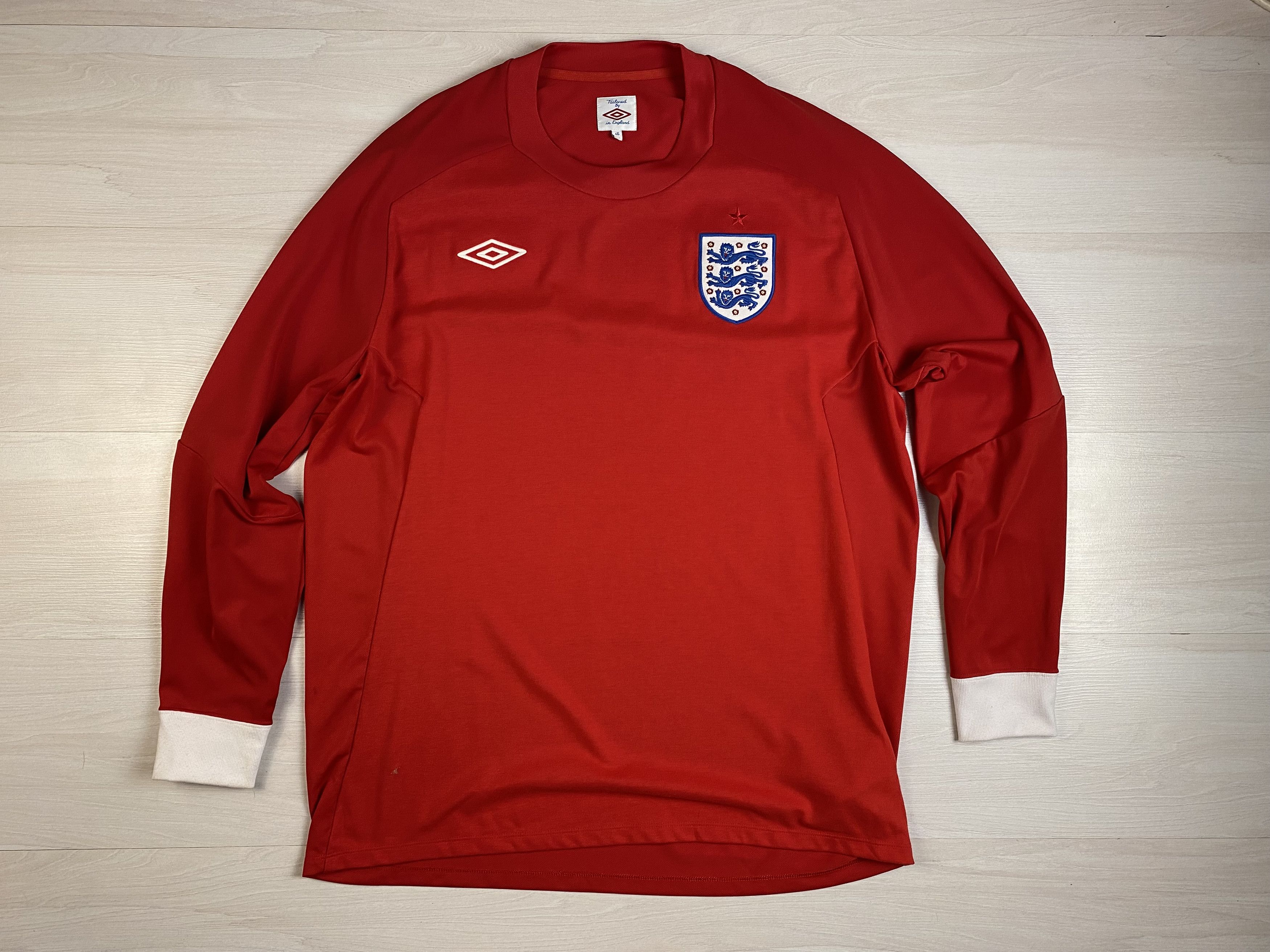 Soccer Jersey × Umbro ENGLAND 2010 HOME FOOTBALL SHIRT SOCCER JERSEY ...