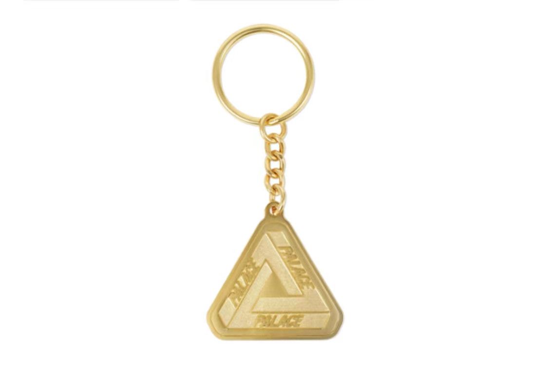 Palace palace triangle Keychain | Grailed