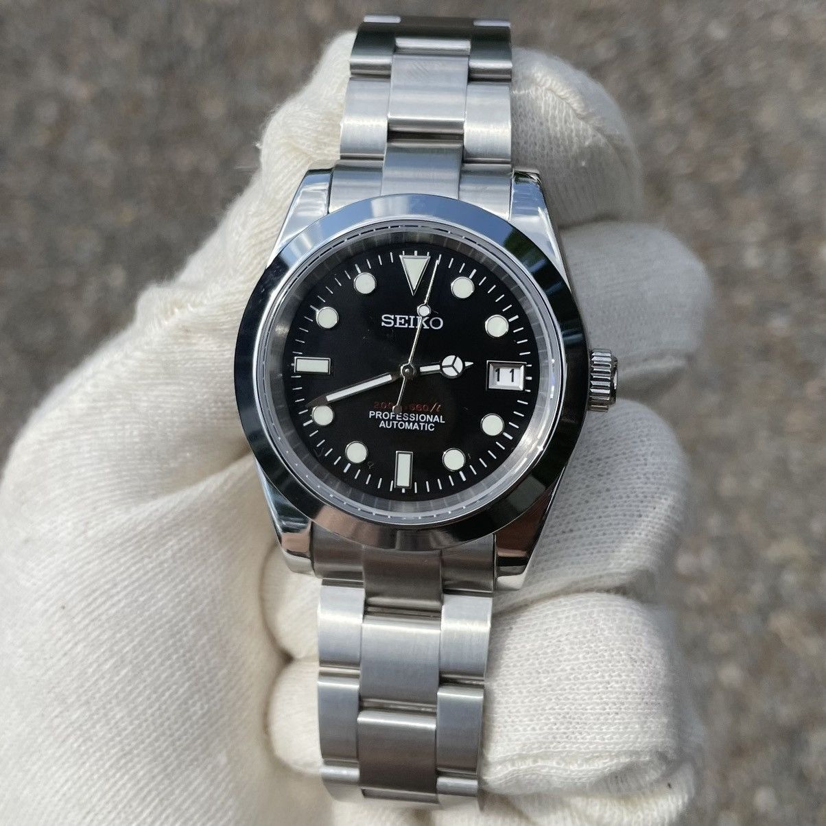 Seiko 1of1 Seiko Explorer Mod | Grailed