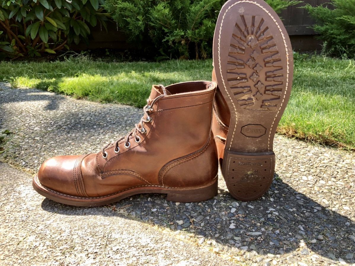 Red Wing Red Wing Iron Rangers 8111 in Size 9D | Grailed