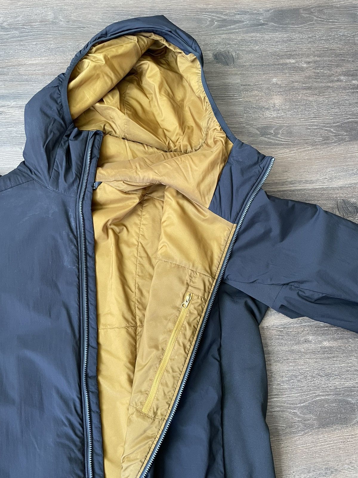 Arc'teryx ArcTeryx Atom LT 24k Gold Sold Out Colorway | Grailed