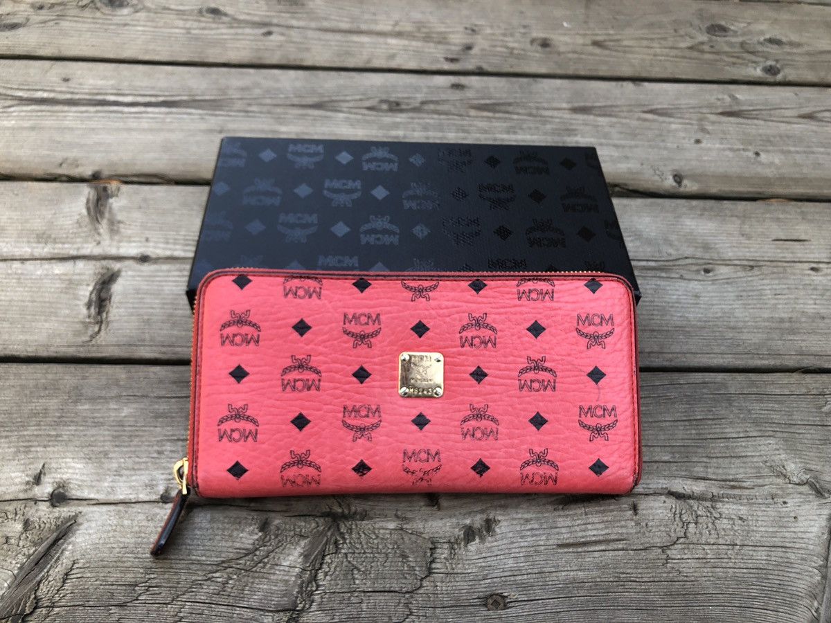 MCM MCM Wallet With Removable Strap Red | Grailed
