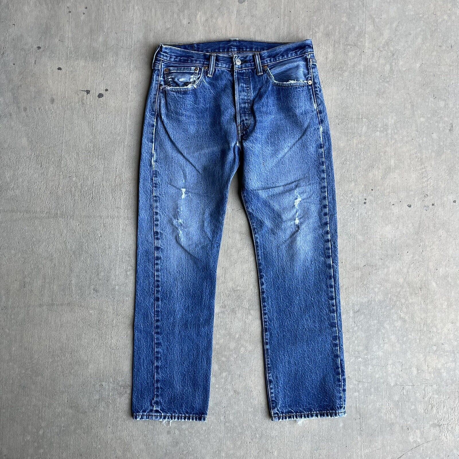 Vintage Vintage Levi 501 32x29 Distressed Button Fly Blue Jeans | Grailed