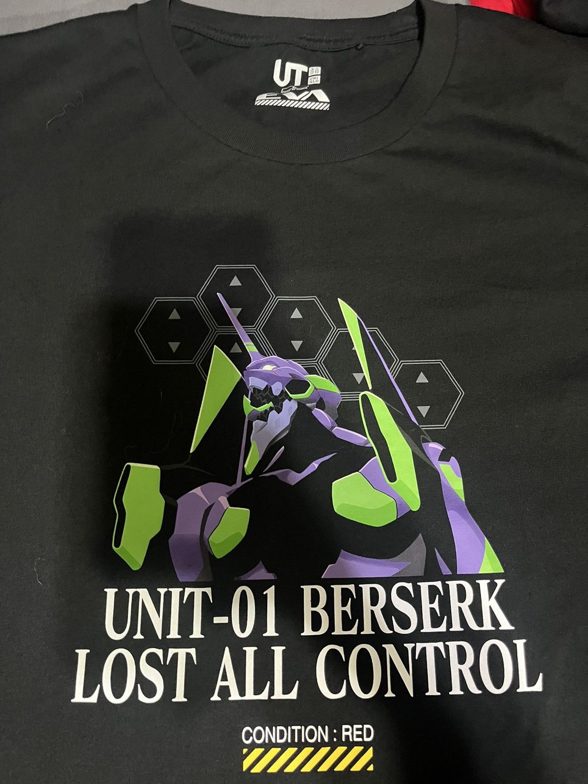 Uniqlo Uniqlo Evangelion eva unit01 berserk mode shirt | Grailed