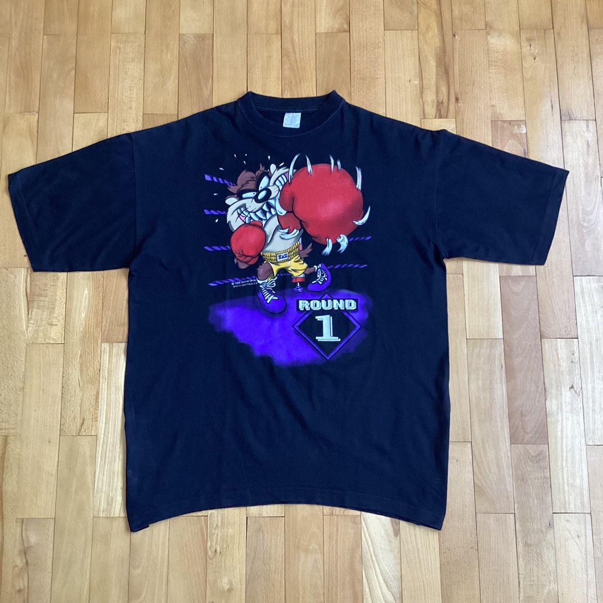 Vintage Vintage 1995 TAZ Boxing Looney Tunes T-Shirt Warner Bros. | Grailed