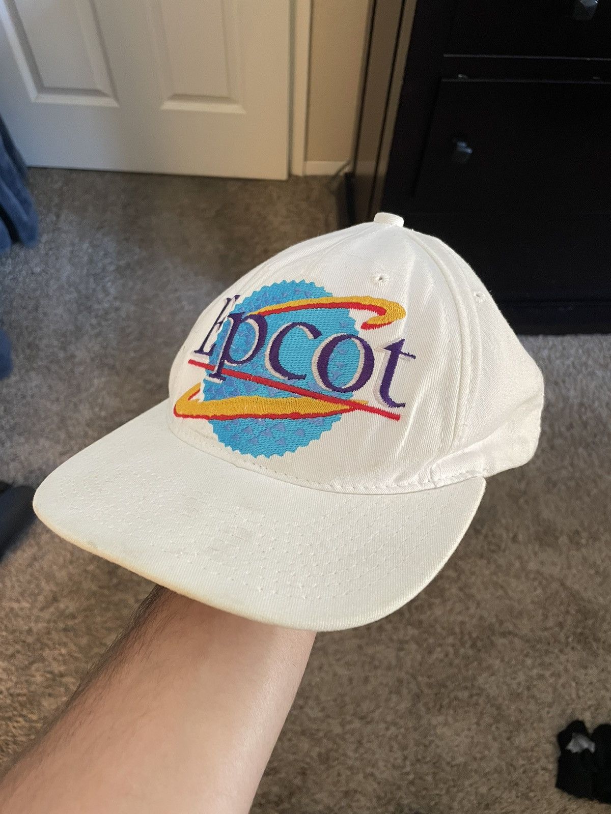 Disney × Streetwear × Vintage *VINTAGE* Epcot hat | Grailed