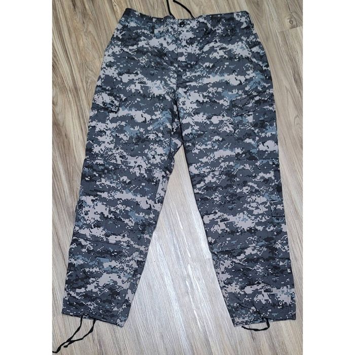 Propper Propper Digital Camo Cargo Tactical Pants | Grailed