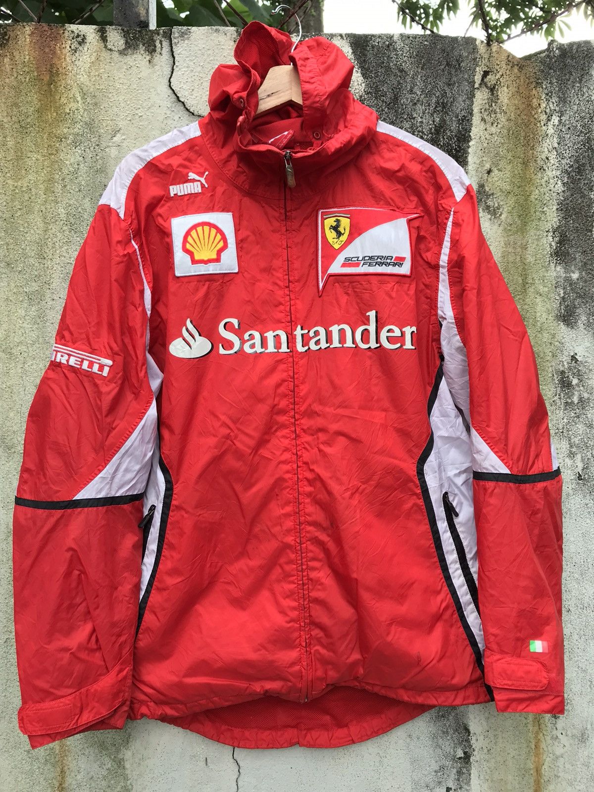 Puma × Scuderia Ferrari × Vintage Puma x Scuderia Ferrari x Santander x ...