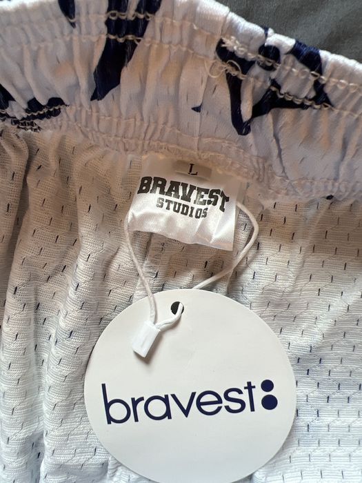 Bravest Studios Bravest studios lv atlanta braves | Grailed