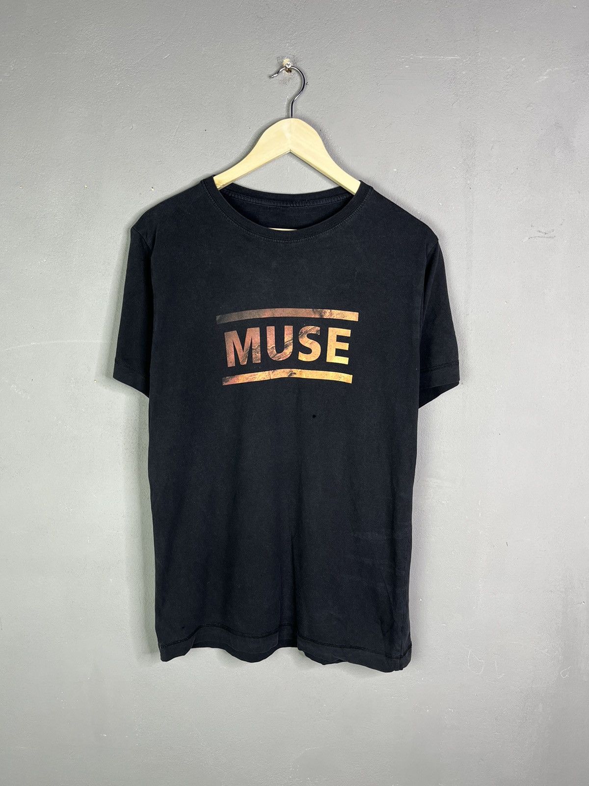 Band Tees × Streetwear × Vintage Muse tour t-shirt | Grailed