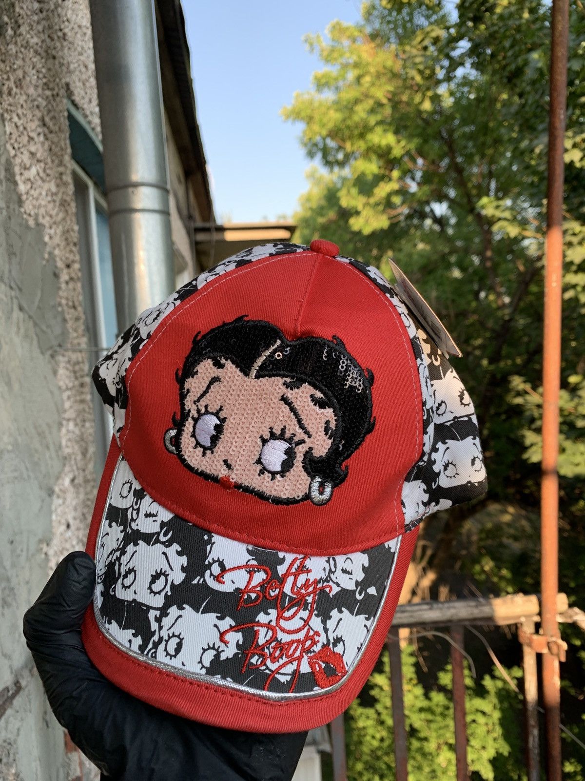 Cartoon Network × Movie × Vintage 2010 Vintage Betty Boop Red Cap Hat ...
