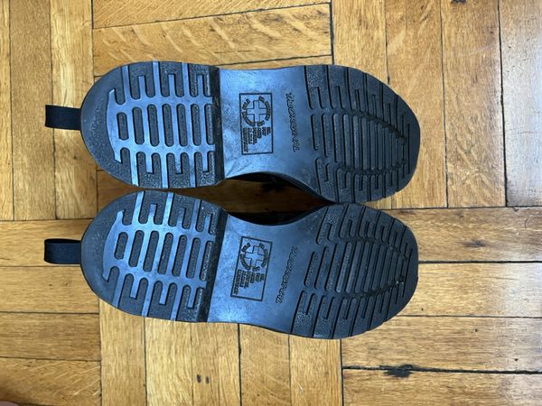 Dr. Martens Mono Smooth Leather Chelsea Boot | Grailed