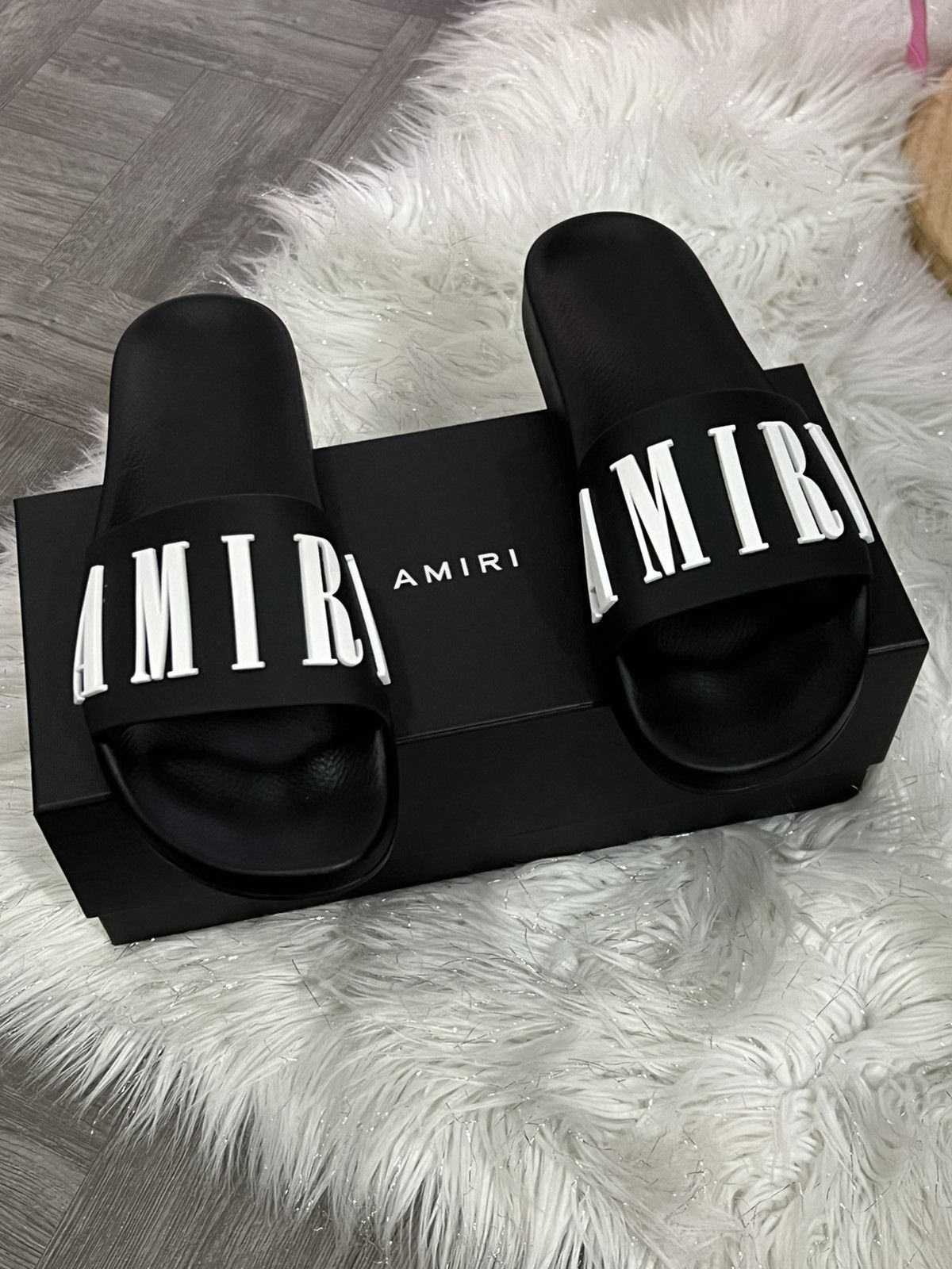 Amiri Amiri Logo Pool Slides | Grailed