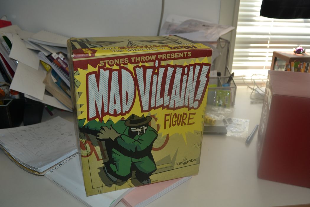 Kid Robot MF DOOM MAD VILLAIN FIGURE | Grailed