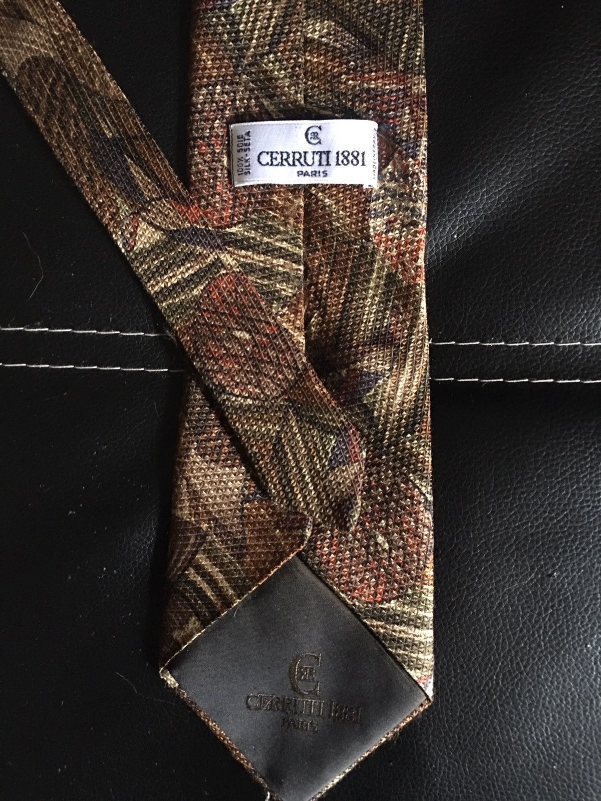 Cerruti 1881 × Vintage Cerruti 1881 Elegant France Silk Mens Tie | Grailed