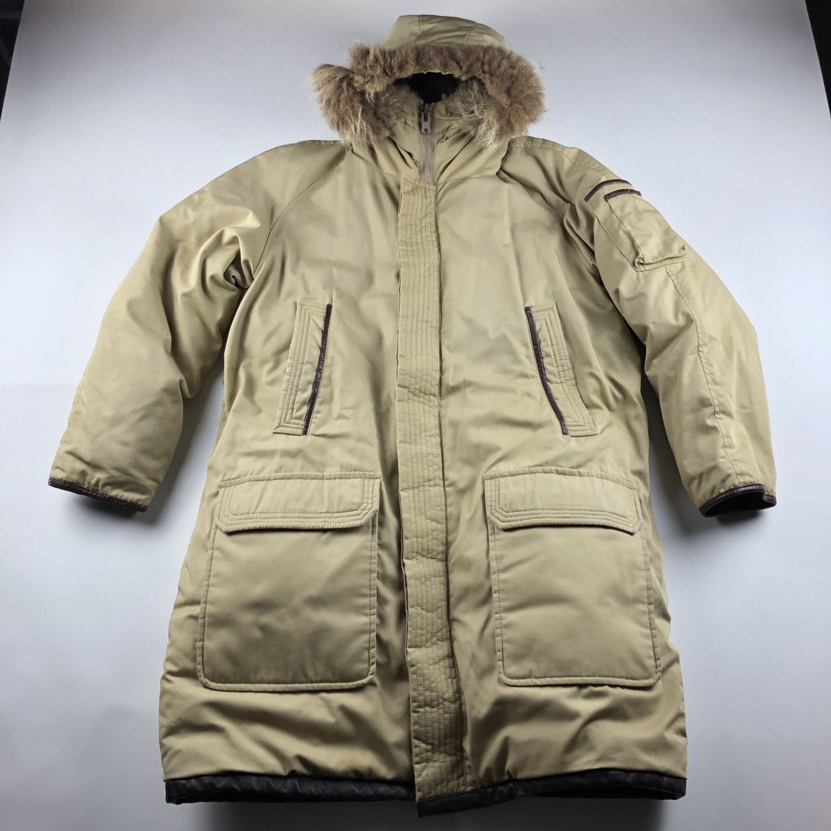 Canada Goose × Vintage Vintage 90’s Snow Goose Old Canada Goose Down ...