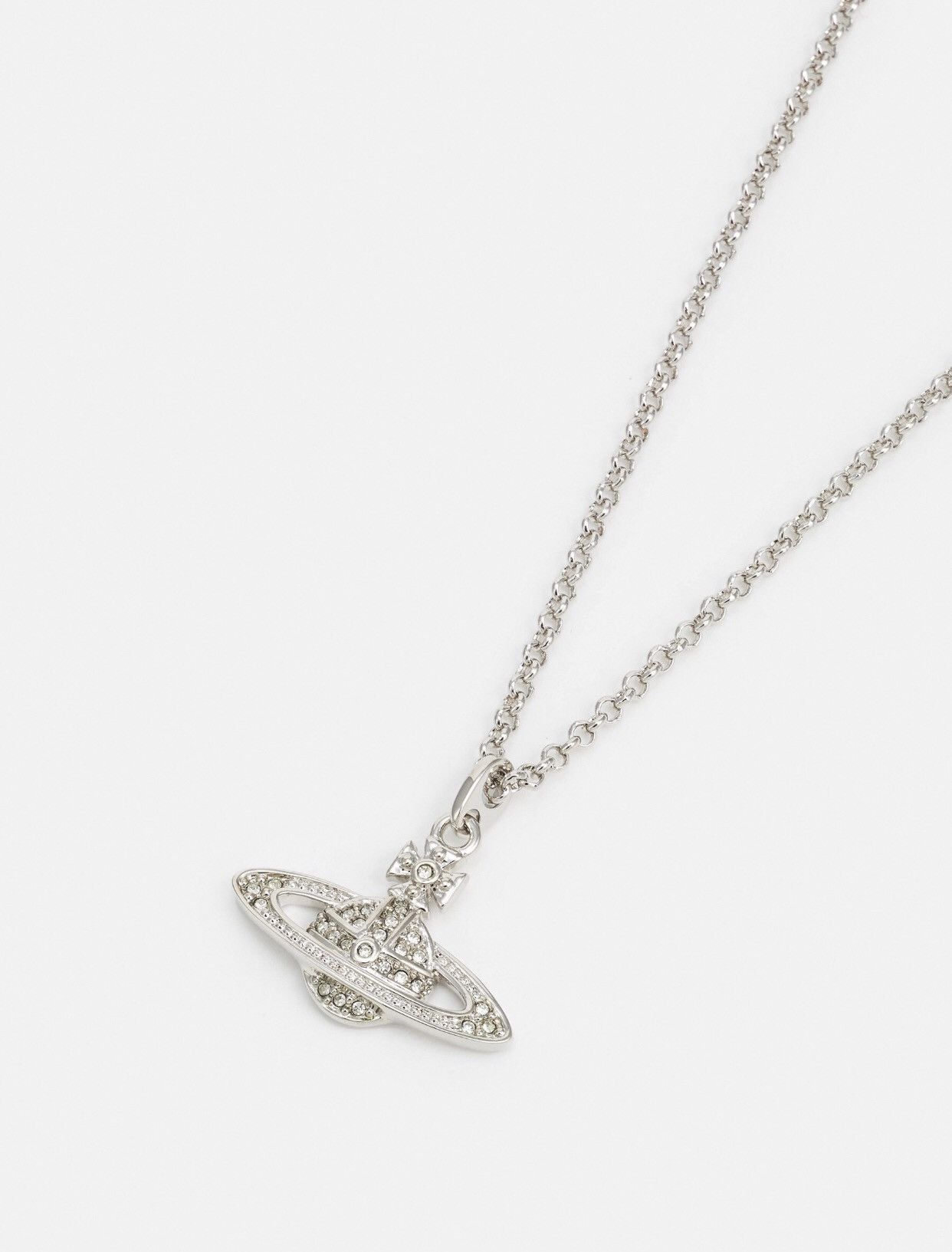 Designer × Luxury × Vivienne Westwood Vivienne Westwood Necklace Very ...