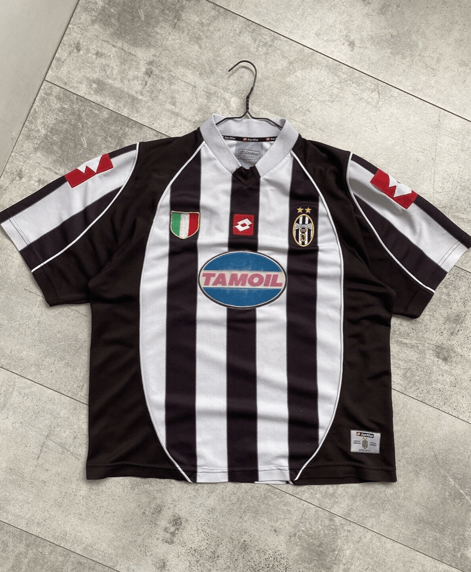 Vintage Vintage Lotto Juventus Football Kit Jersey Tamoil XL | Grailed