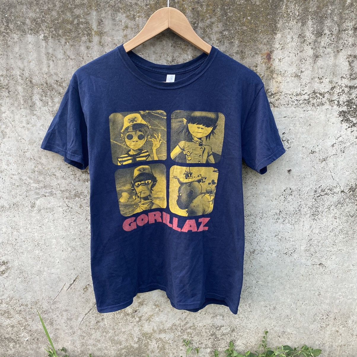 Band Tees × Rock T Shirt × Vintage Gorillaz escape to the plastic beach ...