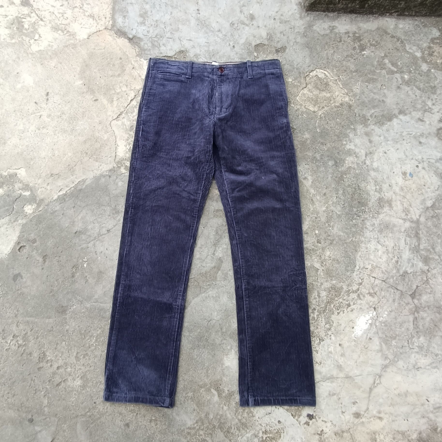 Avant Garde × Corduroi Club × Gap Vintage Gap the lived-in corduroy pants ( size 32 fit 34 ...