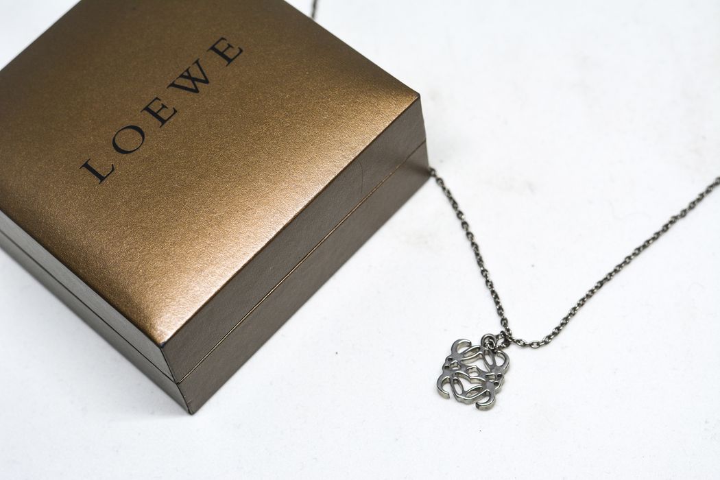 Loewe Silver Anagram Chain Necklace | Grailed