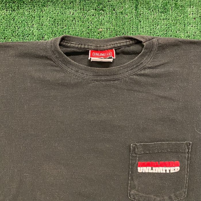 Vintage Marlboro Lizard Vintage 90s Smoker T-Shirt | Grailed