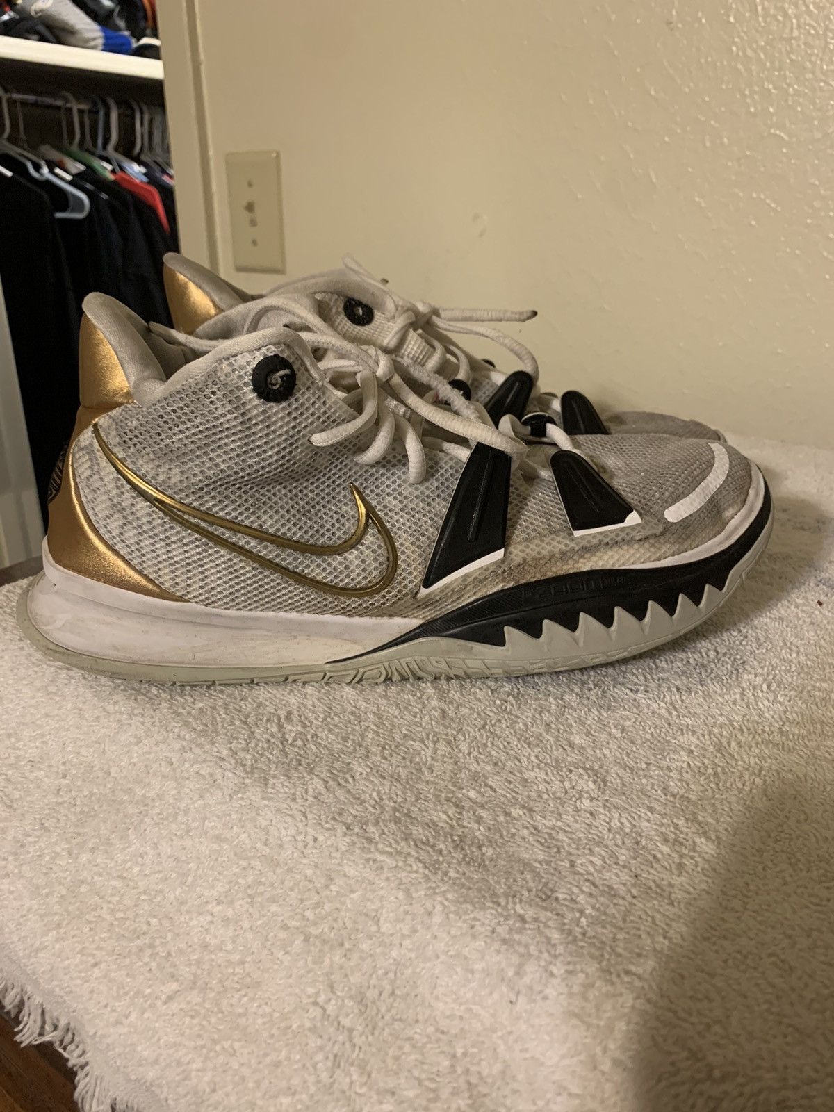 Nike Vintage Nike Kyrie Irving “NBA final rings” 2021 size 9 | Grailed