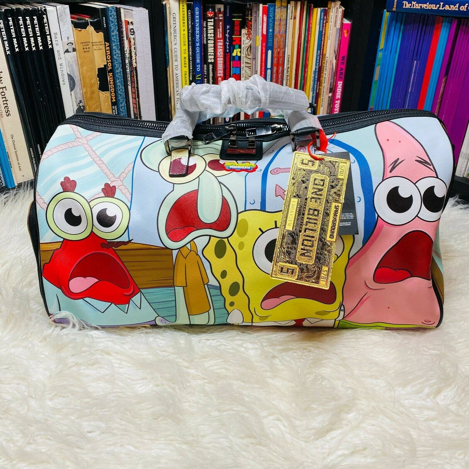 Sprayground SPRAYGROUND X NICKELODEON SPONGEBOB DUFFLE BAG WEEKENDER ...