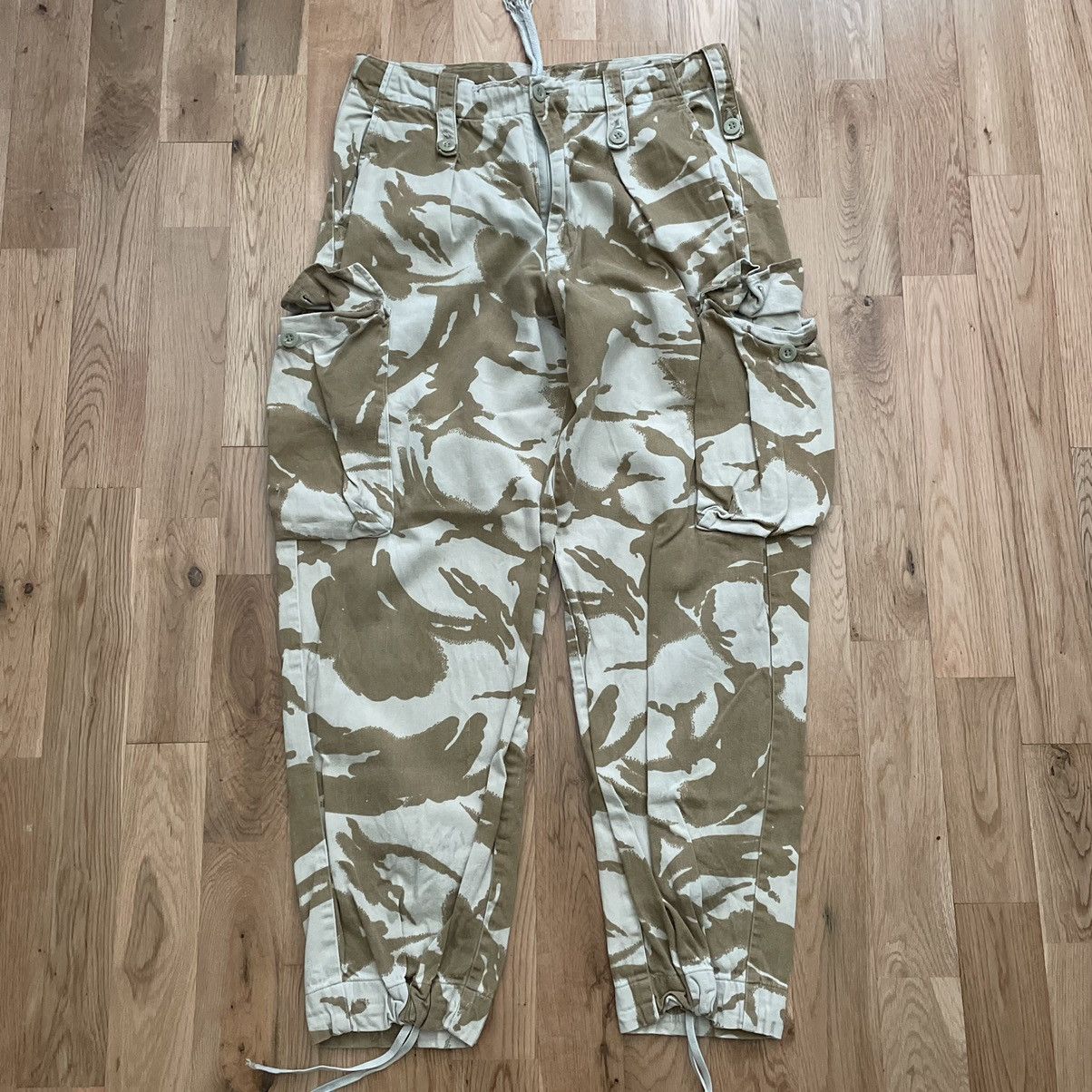 Military × Vintage Vintage British Military DPM Desert Camo Cargo ...