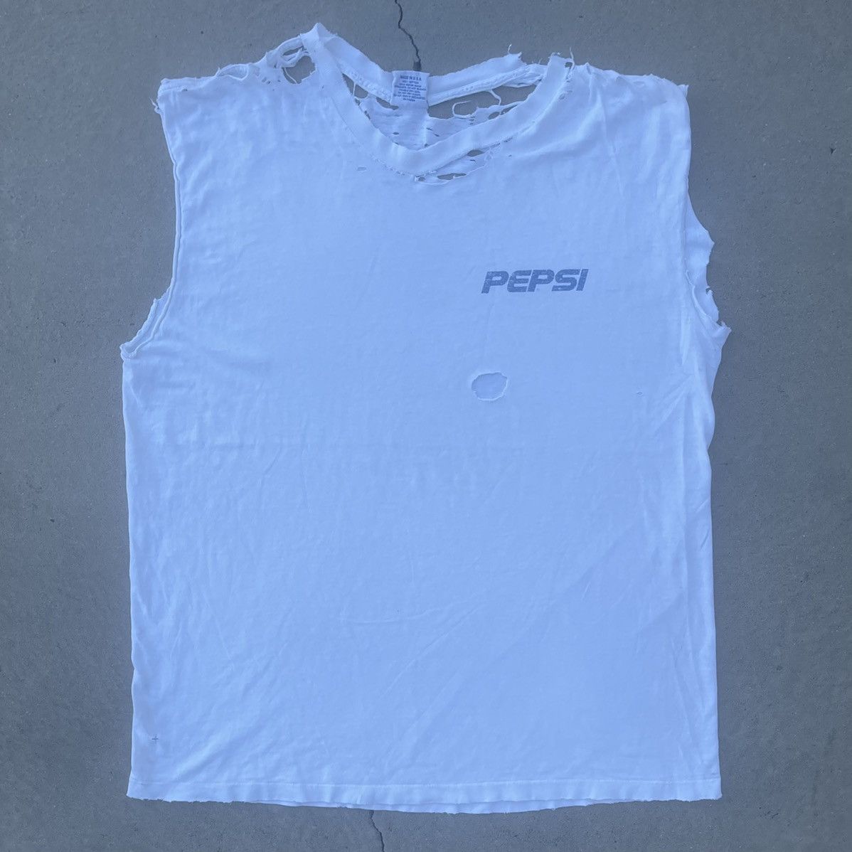 Pepsi × Vintage Vintage 90’s Thrashed Pepsi Logo USA Sleeveless Tank L ...