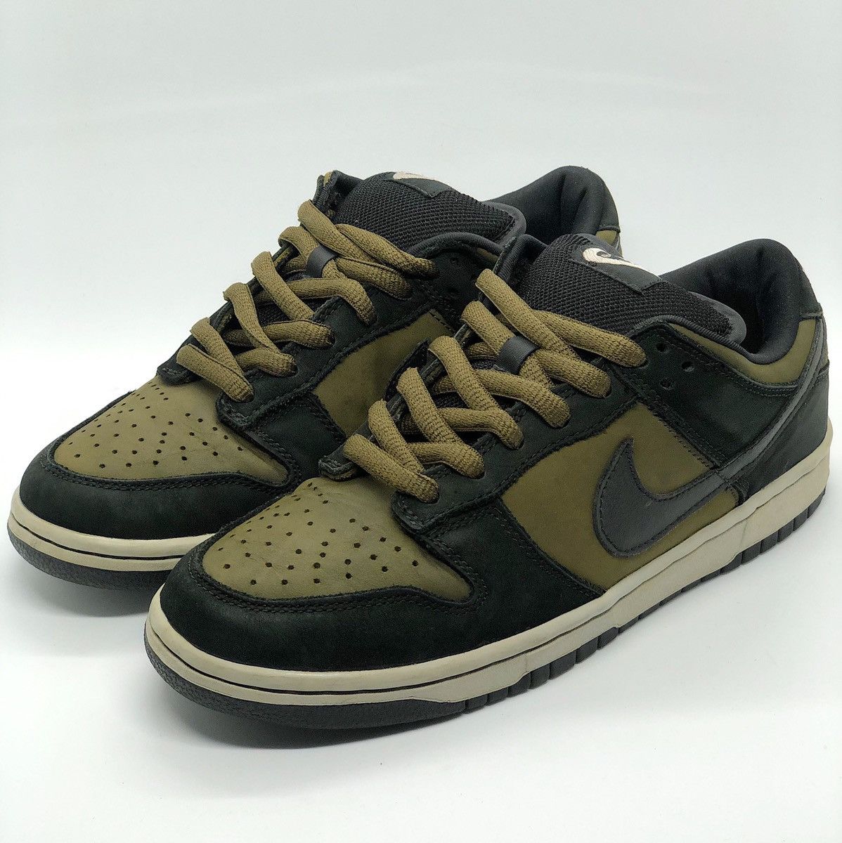 Nike Nike Dunk Low Pro SB Loden 2002 Trio Flash Shark | Grailed