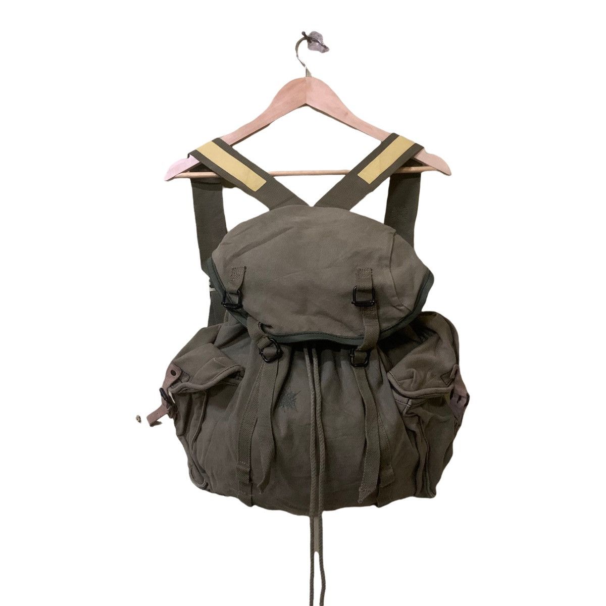 Backpack × Gap Gap backpack army green color nice design | Grailed