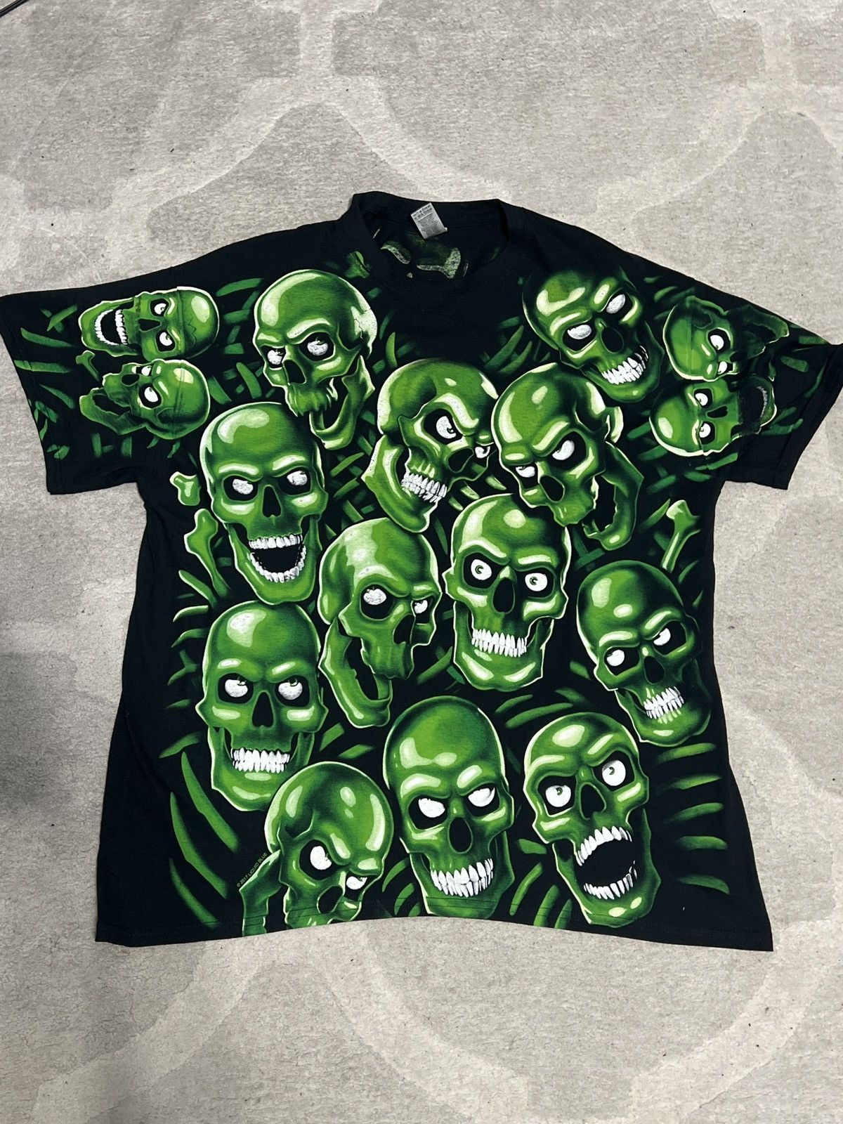 Vintage Liquid Blue Green Skulls | Grailed